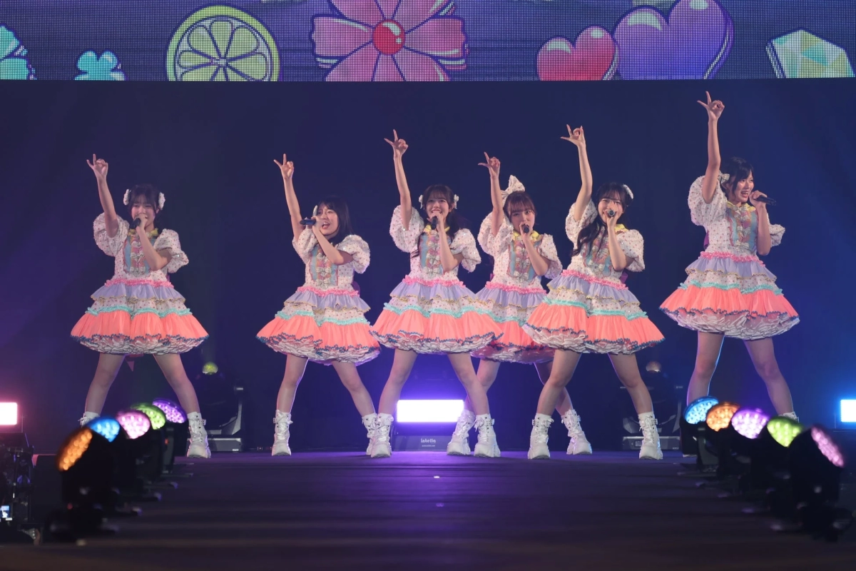 Idol Extravaganza at KAWAII LAB. COLLECTION: Seven Groups Electrify ...